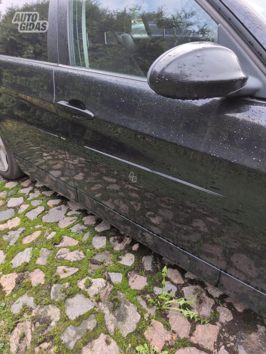Black BMW 320 2006 in Ukmerge, with an engine capacity of 2.00 L and mileage of 310 thousand km for 1300 €, photo 10 on AUTOMOTO.COM.LV