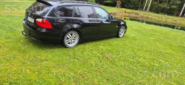 Melns BMW 320 2006 Jelgava, ar dzinēja tilpumu 2.00 L un nobraukumu 372 tūkst. km par 2300 €, foto 4 vietnē AUTOMOTO.COM.LV