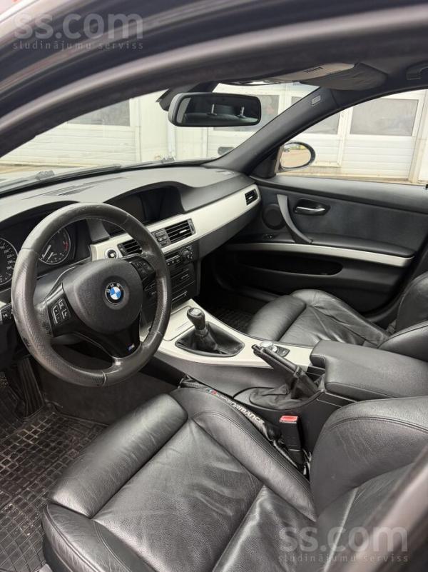 Melns BMW 320 2006 Rīga, ar dzinēja tilpumu 2.00 L un nobraukumu 0 tūkst. km par 2999 €, foto 9 vietnē AUTOMOTO.COM.LV