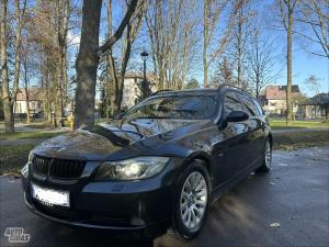 Black BMW 320 2006 in Kaunas, with an engine capacity of 2.00 L and mileage of 260 thousand km for 2790 €, photo 5 on AUTOMOTO.COM.LV
