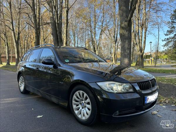 Melns BMW 320 2006 Kauņa, ar dzinēja tilpumu 2.00 L un nobraukumu 260 tūkst. km par 2790 €, foto 6 vietnē AUTOMOTO.COM.LV