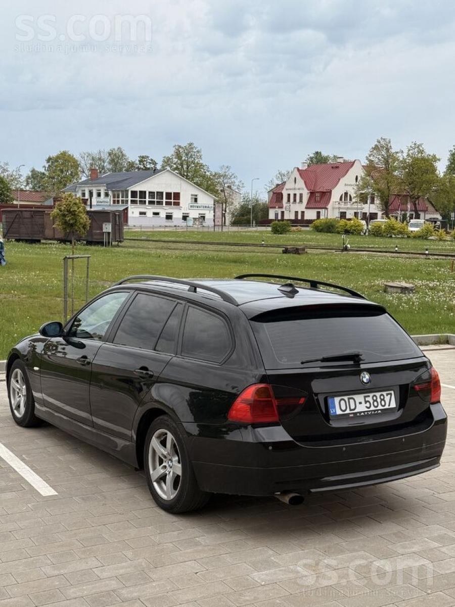 Melns BMW 320 2007 Alūksne, ar dzinēja tilpumu 2.00 L un nobraukumu 310 tūkst. km par 4200 €, foto 3 vietnē AUTOMOTO.COM.LV
