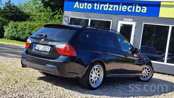 Black BMW 320 2007 in Jelgava, with an engine capacity of 2.00 L and mileage of 318 thousand km for 3690 €, photo 3 on AUTOMOTO.COM.LV