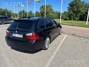 Black BMW 320 2007 in Liepaja, with an engine capacity of 2.00 L and mileage of 344 thousand km for 3700 €, photo 4 on AUTOMOTO.COM.LV