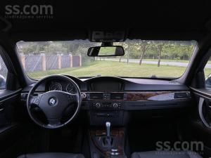 Black BMW 320 2007 in Jekabpils, with an engine capacity of 2.00 L and mileage of 409 thousand km for 3500 €, photo 7 on AUTOMOTO.COM.LV