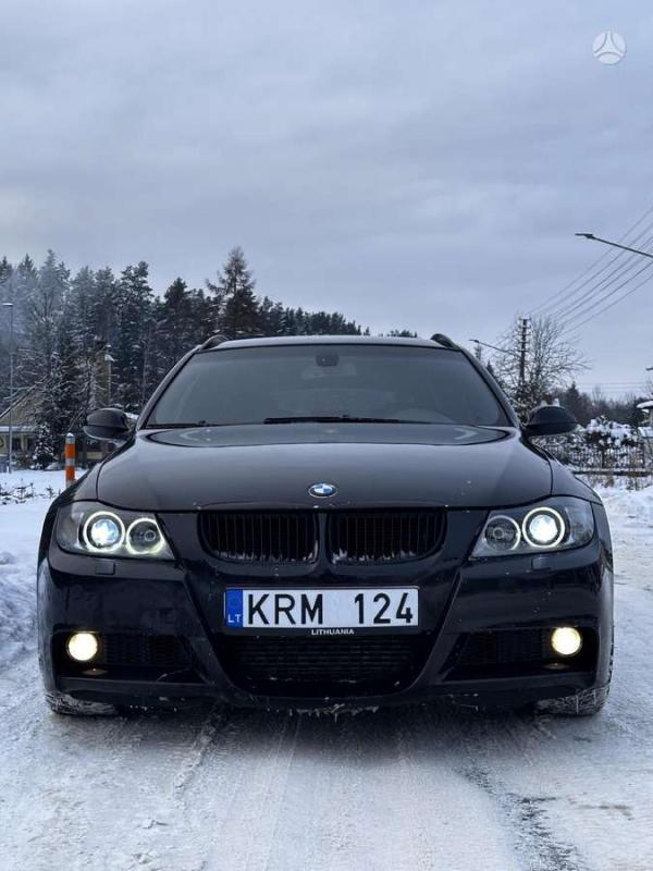Black BMW 320 2007 in Vilnius, with an engine capacity of 2.00 L and mileage of 337 thousand km for 4750 €, photo 7 on AUTOMOTO.COM.LV