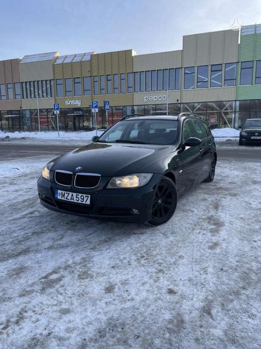 Melns BMW 320 2007 Kauņa, ar dzinēja tilpumu 2.00 L un nobraukumu 340 tūkst. km par 2850 €, foto 1 vietnē AUTOMOTO.COM.LV