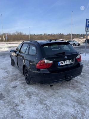 Melns BMW 320 2007 Kauņa, ar dzinēja tilpumu 2.00 L un nobraukumu 340 tūkst. km par 2850 €, foto 4 vietnē AUTOMOTO.COM.LV