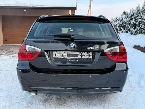 Melns BMW 320 2007 Utena, ar dzinēja tilpumu 2.00 L un nobraukumu 263 tūkst. km par 3350 €, foto 8 vietnē AUTOMOTO.COM.LV