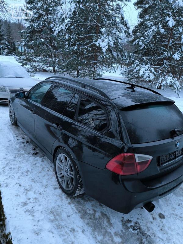 Black BMW 320 2007 in Vilnius, with an engine capacity of 2.00 L and mileage of 400 thousand km for 4990 €, photo 3 on AUTOMOTO.COM.LV