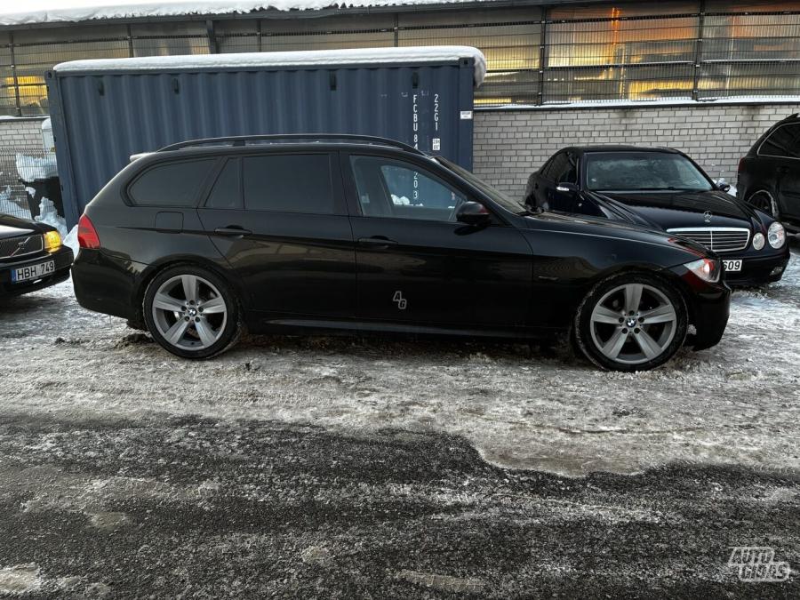 Black BMW 320 2007 in Vilnius, with an engine capacity of 2.00 L and mileage of 330 thousand km for 2700 €, photo 2 on AUTOMOTO.COM.LV