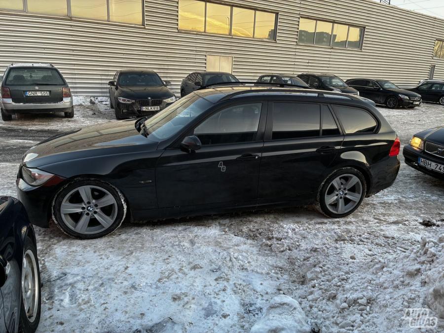 Black BMW 320 2007 in Vilnius, with an engine capacity of 2.00 L and mileage of 330 thousand km for 2700 €, photo 3 on AUTOMOTO.COM.LV