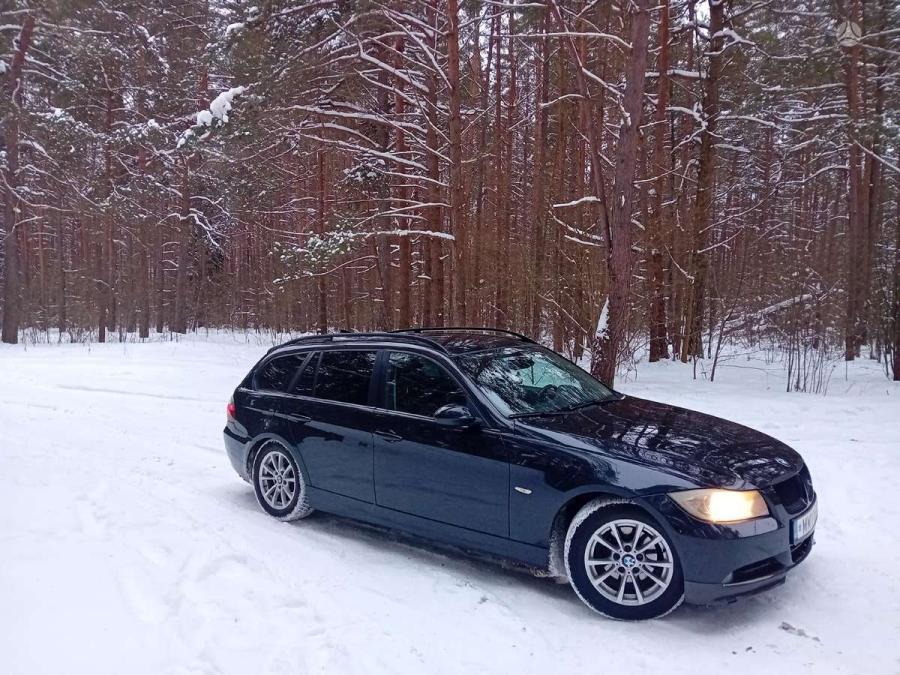 Melns BMW 320 2007 Utena, ar dzinēja tilpumu 2.00 L un nobraukumu 320 tūkst. km par 3300 €, foto 1 vietnē AUTOMOTO.COM.LV