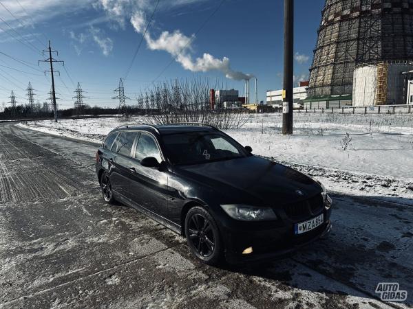 Black BMW 320 2007 in Vilnius, with an engine capacity of 2.00 L and mileage of 370 thousand km for 3300 €, photo 1 on AUTOMOTO.COM.LV