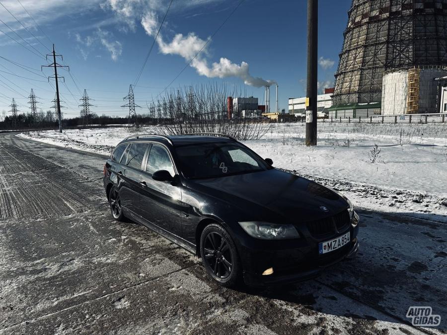 Melns BMW 320 2007 Viļņa, ar dzinēja tilpumu 2.00 L un nobraukumu 370 tūkst. km par 3300 €, foto 1 vietnē AUTOMOTO.COM.LV