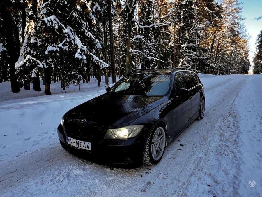 Melns BMW 320 2007 Kuršėnai, ar dzinēja tilpumu 2.00 L un nobraukumu 378 tūkst. km par 3000 €, foto 9 vietnē AUTOMOTO.COM.LV