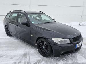 Melns BMW 320 2007 Klaipėda, ar dzinēja tilpumu 2.00 L un nobraukumu 335 tūkst. km par 3500 €, foto 10 vietnē AUTOMOTO.COM.LV