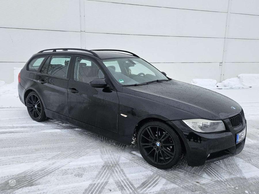 Melns BMW 320 2007 Klaipėda, ar dzinēja tilpumu 2.00 L un nobraukumu 335 tūkst. km par 3500 €, foto 11 vietnē AUTOMOTO.COM.LV