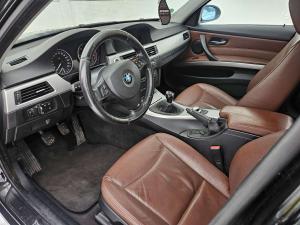 Melns BMW 320 2007 Klaipėda, ar dzinēja tilpumu 2.00 L un nobraukumu 335 tūkst. km par 3500 €, foto 14 vietnē AUTOMOTO.COM.LV