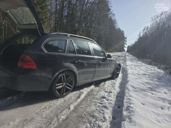 Melns BMW 320 2007 Kauņa, ar dzinēja tilpumu 1.80 L un nobraukumu 257 tūkst. km par 1500 €, foto 3 vietnē AUTOMOTO.COM.LV