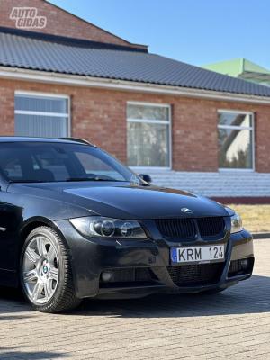 Melns BMW 320 2007 Viļņa, ar dzinēja tilpumu 2.00 L un nobraukumu 337 tūkst. km par 3650 €, foto 2 vietnē AUTOMOTO.COM.LV