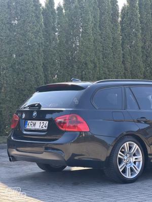 Melns BMW 320 2007 Viļņa, ar dzinēja tilpumu 2.00 L un nobraukumu 337 tūkst. km par 3650 €, foto 16 vietnē AUTOMOTO.COM.LV
