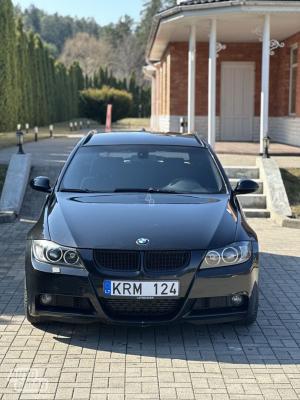 Melns BMW 320 2007 Viļņa, ar dzinēja tilpumu 2.00 L un nobraukumu 337 tūkst. km par 3650 €, foto 24 vietnē AUTOMOTO.COM.LV