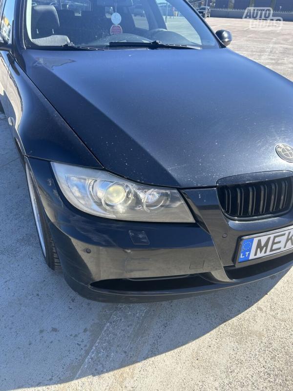 Black BMW 320 2007 in Vilnius, with an engine capacity of 2.00 L and mileage of 309 thousand km for 3500 €, photo 6 on AUTOMOTO.COM.LV