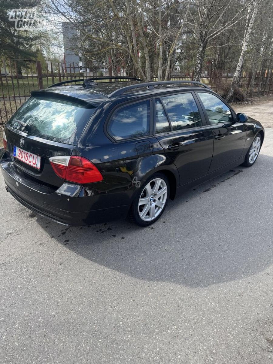 Black BMW 320 2007 in Kaunas, with an engine capacity of 2.00 L and mileage of 450 thousand km for 2950 €, photo 6 on AUTOMOTO.COM.LV