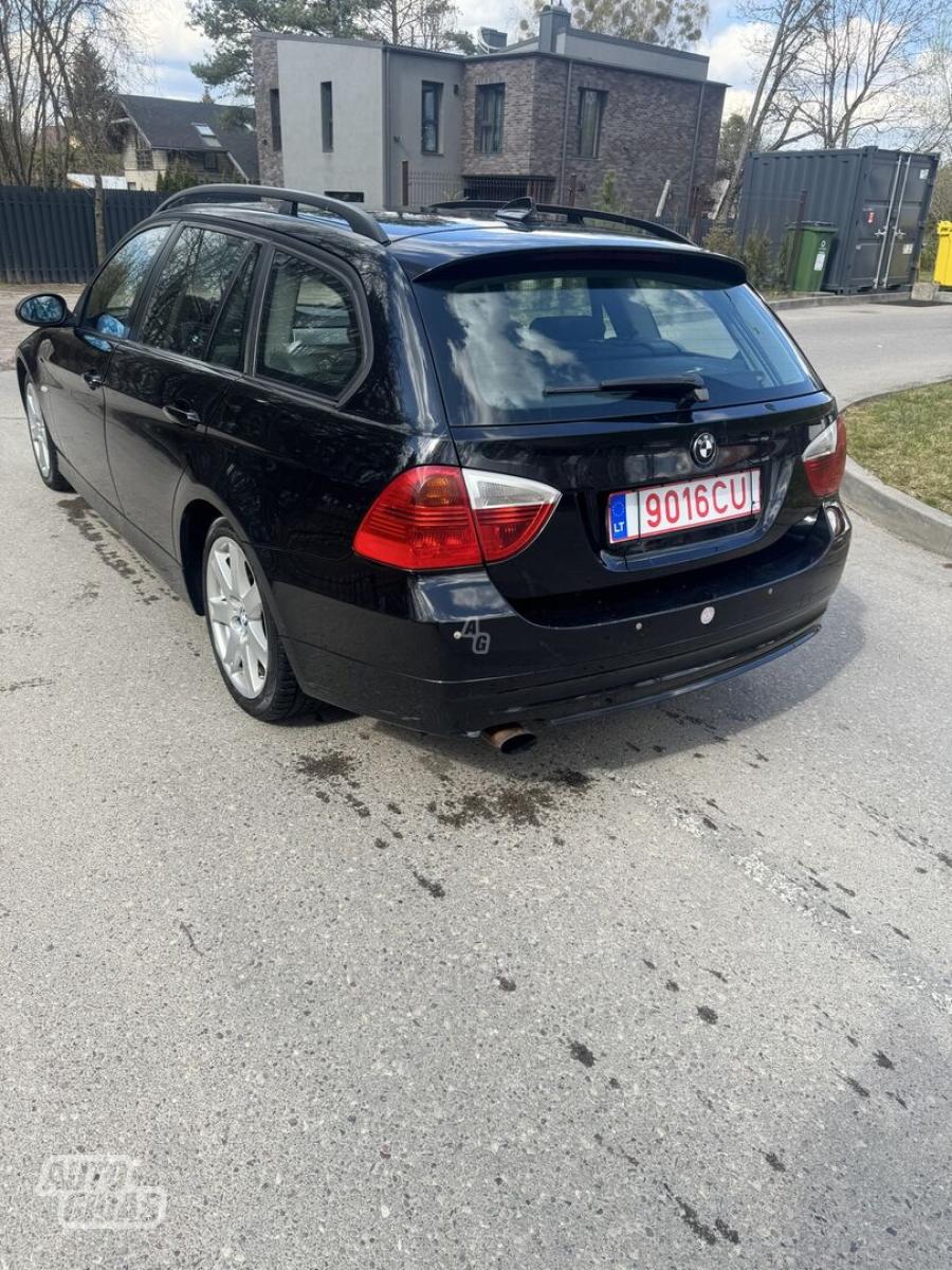 Black BMW 320 2007 in Kaunas, with an engine capacity of 2.00 L and mileage of 450 thousand km for 2950 €, photo 8 on AUTOMOTO.COM.LV
