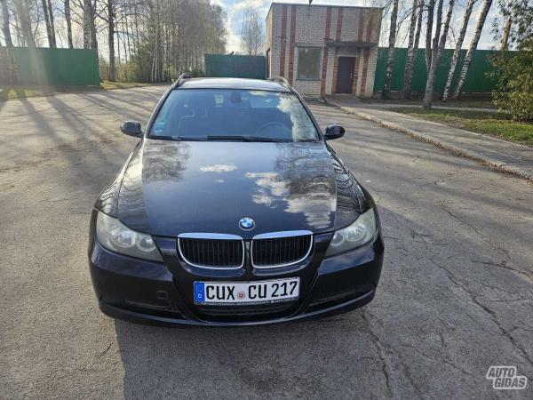 Melns BMW 320 2007 Šakiai, ar dzinēja tilpumu 2.00 L un nobraukumu 312 tūkst. km par 1600 €, foto 2 vietnē AUTOMOTO.COM.LV