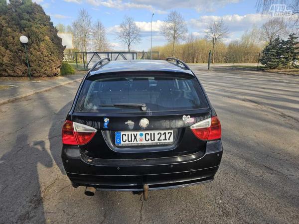 Black BMW 320 2007 in Sakiai, with an engine capacity of 2.00 L and mileage of 312 thousand km for 1600 €, photo 6 on AUTOMOTO.COM.LV