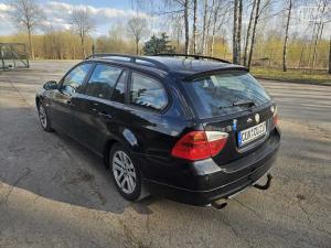 Black BMW 320 2007 in Sakiai, with an engine capacity of 2.00 L and mileage of 312 thousand km for 1600 €, photo 8 on AUTOMOTO.COM.LV