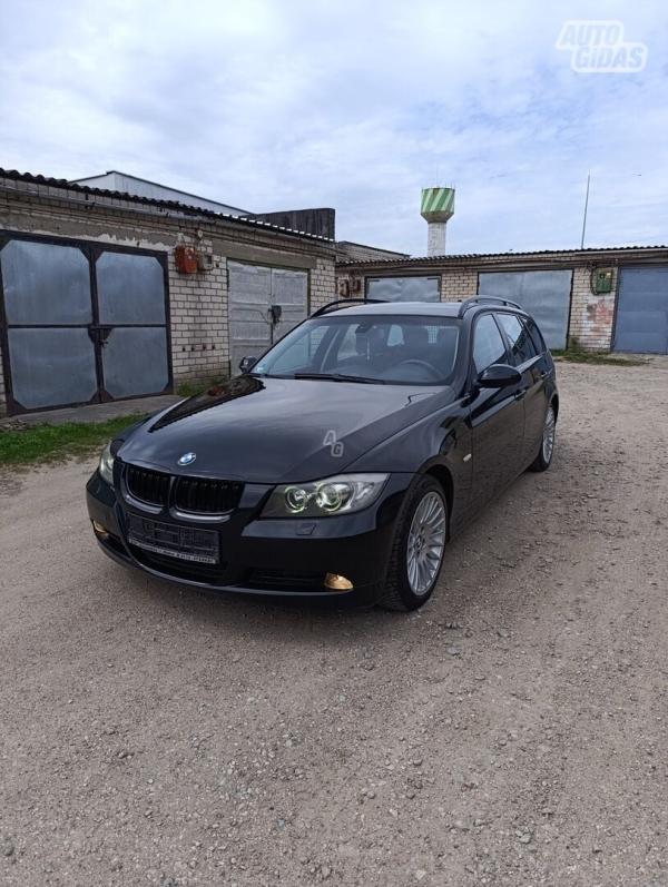 Black BMW 320 2007 in Druskininkai, with an engine capacity of 2.00 L and mileage of 347 thousand km for 3300 €, photo 2 on AUTOMOTO.COM.LV