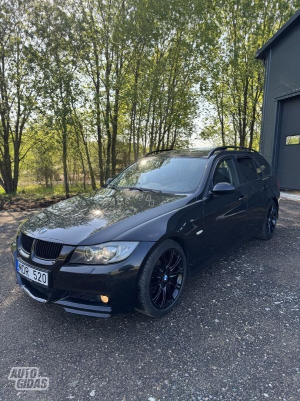 Black BMW 320 2007 in Vilnius, with an engine capacity of 2.00 L and mileage of 350 thousand km for 3950 €, photo 3 on AUTOMOTO.COM.LV