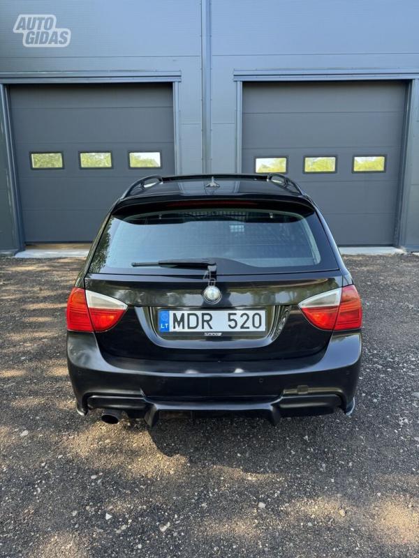 Black BMW 320 2007 in Vilnius, with an engine capacity of 2.00 L and mileage of 350 thousand km for 3950 €, photo 4 on AUTOMOTO.COM.LV