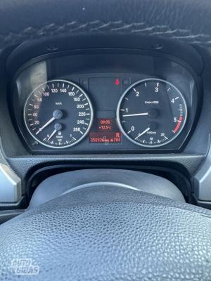 Black BMW 320 2007 in Vilnius, with an engine capacity of 2.00 L and mileage of 350 thousand km for 3950 €, photo 8 on AUTOMOTO.COM.LV