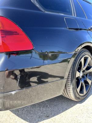 Black BMW 320 2007 in Klaipeda, with an engine capacity of 2.00 L and mileage of 430 thousand km for 3800 €, photo 7 on AUTOMOTO.COM.LV
