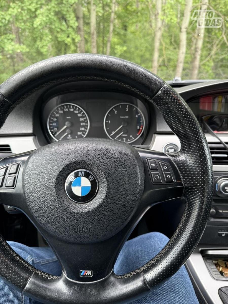 Black BMW 320 2007 in Kaunas, with an engine capacity of 2.00 L and mileage of 416 thousand km for 3600 €, photo 6 on AUTOMOTO.COM.LV