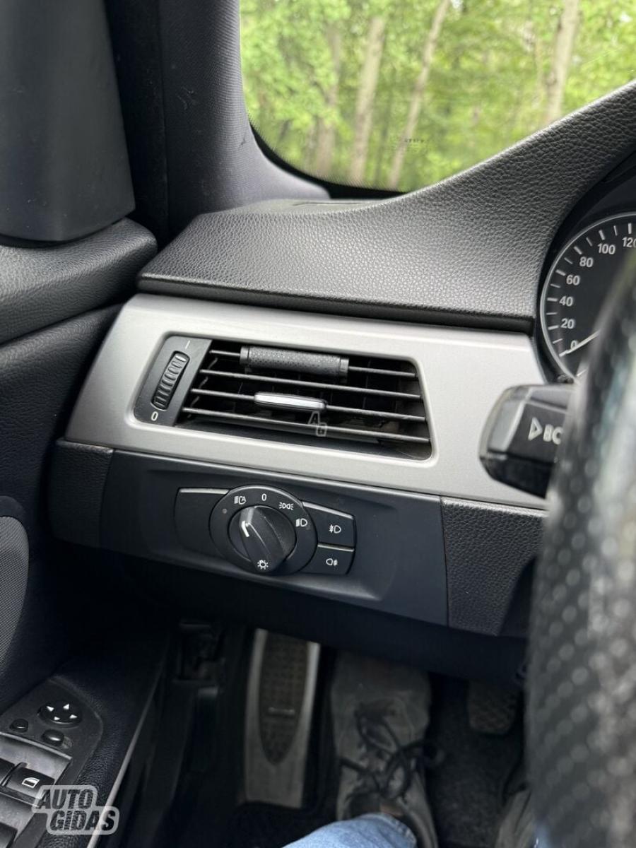 Black BMW 320 2007 in Kaunas, with an engine capacity of 2.00 L and mileage of 416 thousand km for 3600 €, photo 12 on AUTOMOTO.COM.LV
