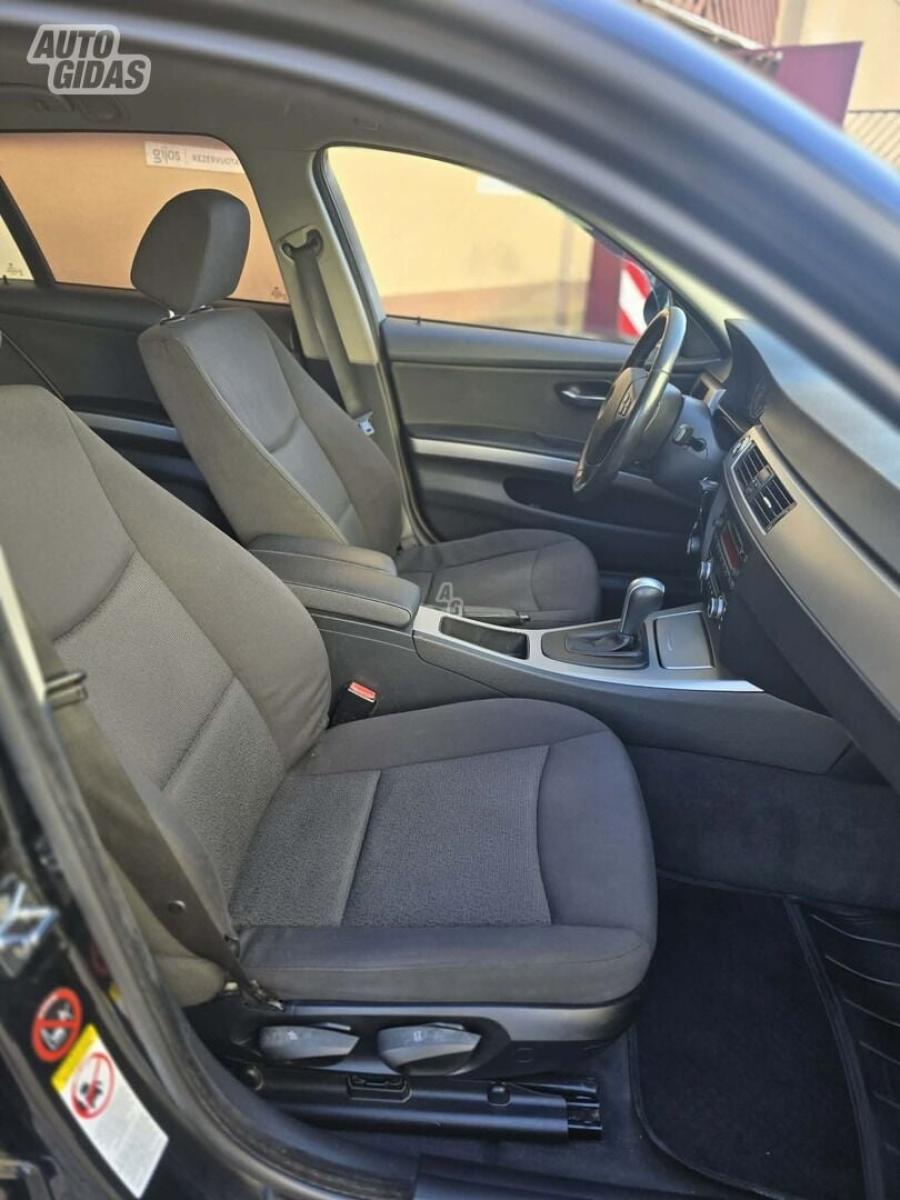 Black BMW 320 2007 in Vilnius, with an engine capacity of 2.00 L and mileage of 256 thousand km for 1800 €, photo 8 on AUTOMOTO.COM.LV