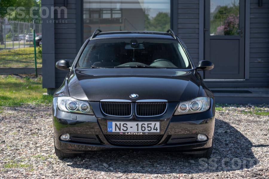 Melns BMW 320 2007 Liepāja, ar dzinēja tilpumu 2.00 L un nobraukumu 299 tūkst. km par 3950 €, foto 3 vietnē AUTOMOTO.COM.LV