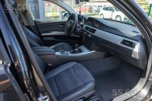 Melns BMW 320 2007 Liepāja, ar dzinēja tilpumu 2.00 L un nobraukumu 299 tūkst. km par 3950 €, foto 18 vietnē AUTOMOTO.COM.LV