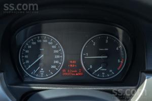 Melns BMW 320 2007 Liepāja, ar dzinēja tilpumu 2.00 L un nobraukumu 299 tūkst. km par 3950 €, foto 20 vietnē AUTOMOTO.COM.LV