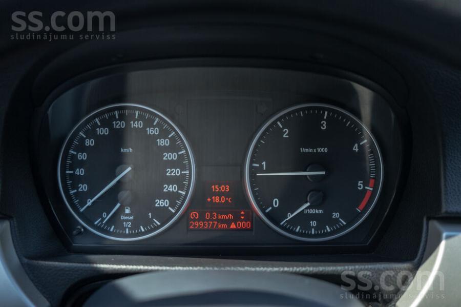 Melns BMW 320 2007 Liepāja, ar dzinēja tilpumu 2.00 L un nobraukumu 299 tūkst. km par 3950 €, foto 20 vietnē AUTOMOTO.COM.LV