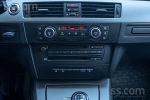 Melns BMW 320 2007 Liepāja, ar dzinēja tilpumu 2.00 L un nobraukumu 299 tūkst. km par 3950 €, foto 21 vietnē AUTOMOTO.COM.LV