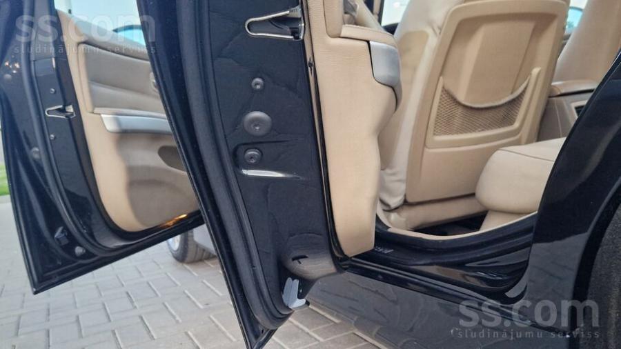 Melns BMW 320 2007 Jelgava, ar dzinēja tilpumu 2.00 L un nobraukumu 283 tūkst. km par 4150 €, foto 27 vietnē AUTOMOTO.COM.LV