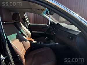 Black BMW 320 2007 in Liepaja, with an engine capacity of 2.00 L and mileage of 330 thousand km for 3950 €, photo 5 on AUTOMOTO.COM.LV
