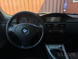 Black BMW 320 2007 in Liepaja, with an engine capacity of 2.00 L and mileage of 330 thousand km for 3950 €, photo 6 on AUTOMOTO.COM.LV