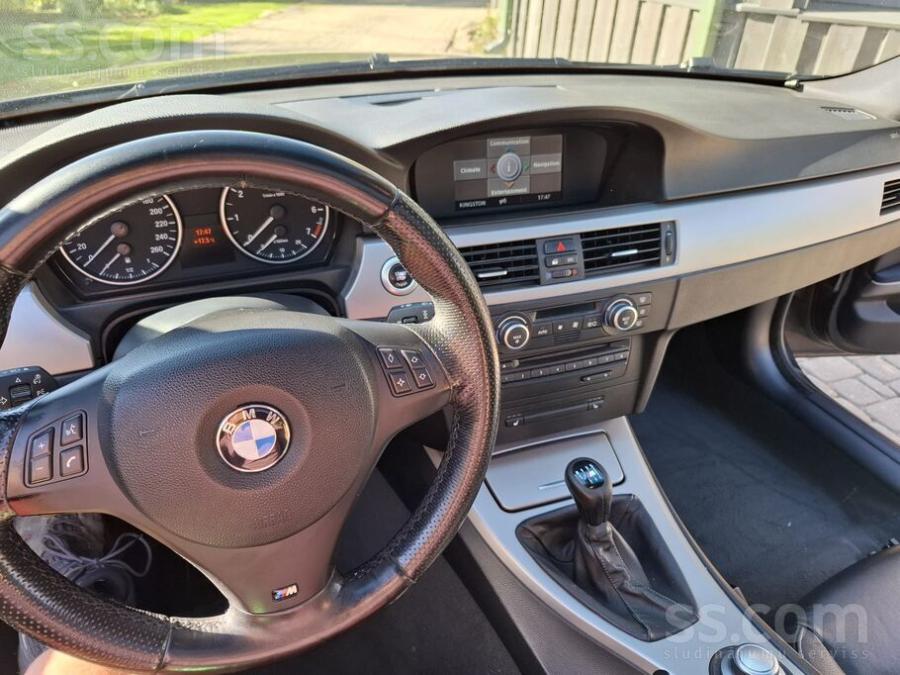Black BMW 320 2007 in Riga, with an engine capacity of 2.00 L and mileage of 269 thousand km for 2800 €, photo 9 on AUTOMOTO.COM.LV